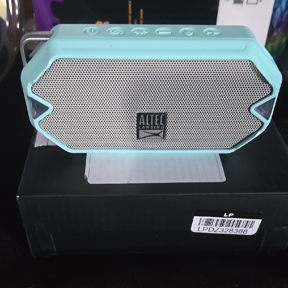 Altec | Portable Audio & Video | Altec Lansing Mini Aqua Blue Portable ...